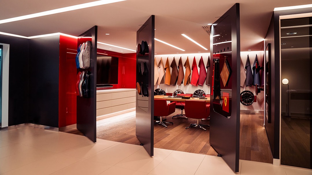 Charles Pozzi opens a new dealership in Paris