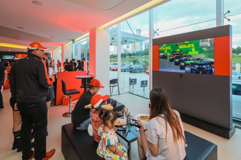 F1 VIEWING PARTY - RACING WHERE THE WIND BLOWS