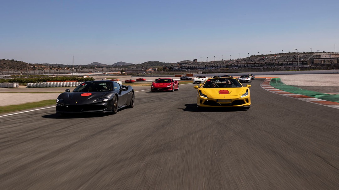 Passione Ferrari's 2023 season kicks off in Valencia