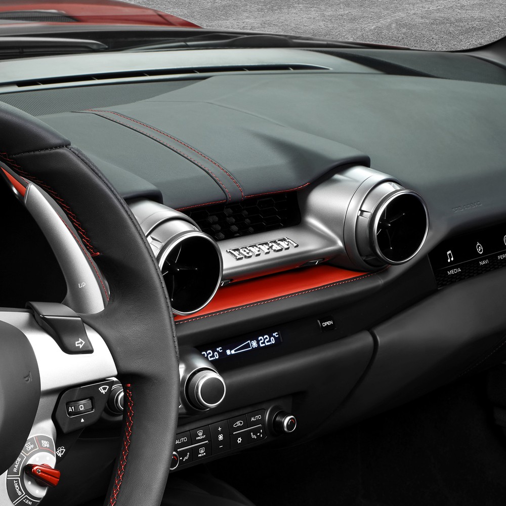 Passenger compartment customisation