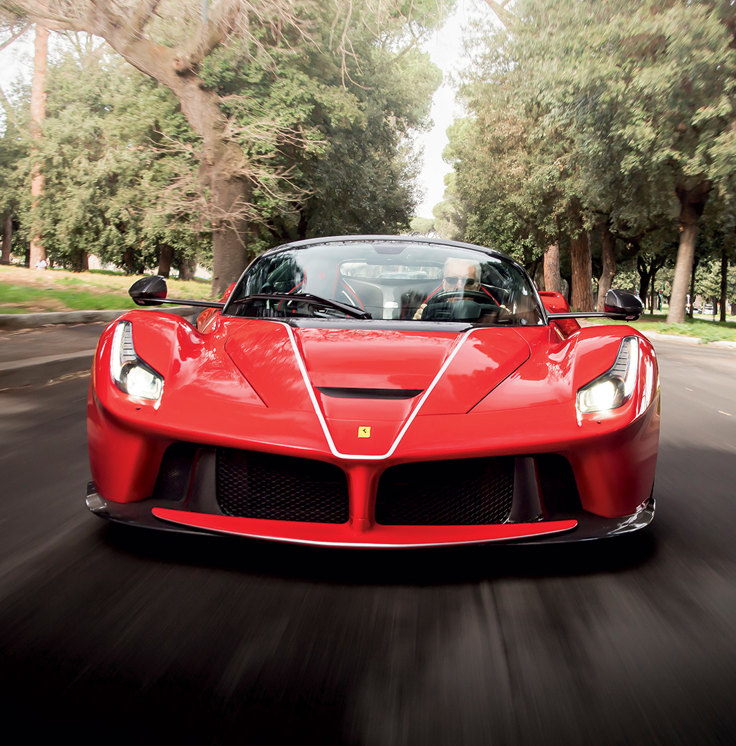 LaFerrari Aperta (2016) - Ferrari.com