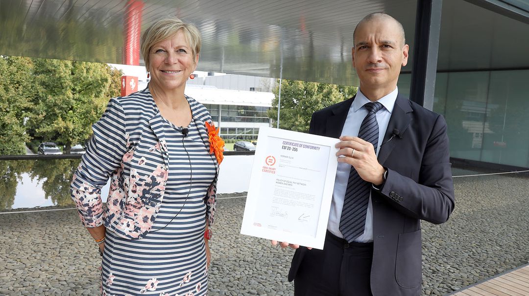 “Equal Salary” Certificate, award ceremony in Ferrari