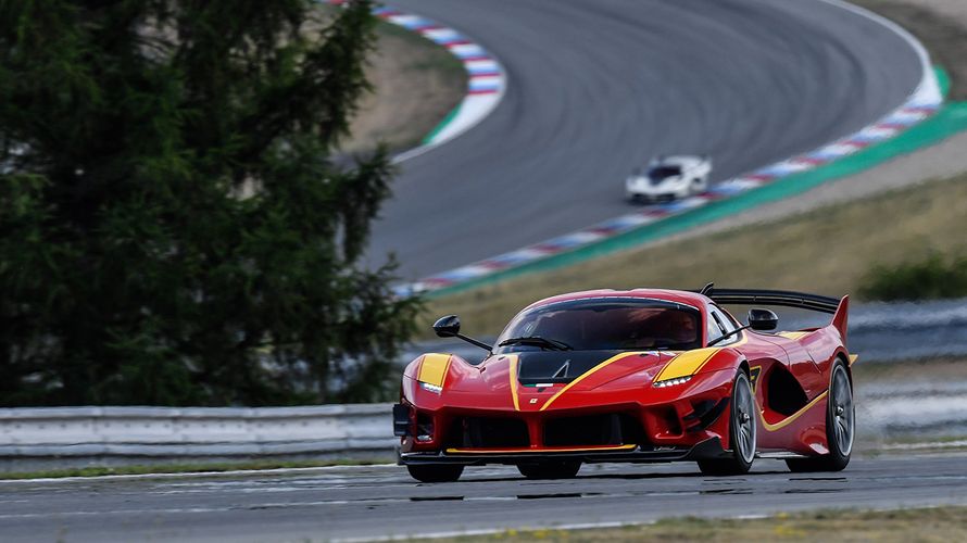 XX Programme & F1 Clienti: Brno 2021 - Ferrari.com