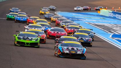 Ferrari Challenge NA: Homestead-Miami 2021 - Ferrari.com