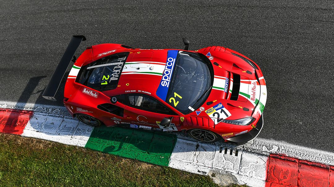 Simon Mann Italian champion in GT3 Pro-Am