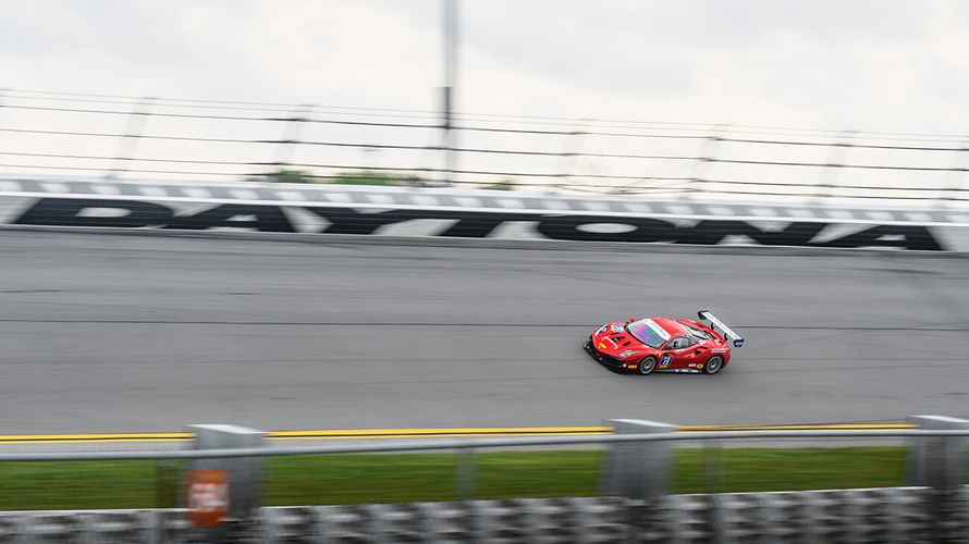 Marc Muzzo, Ferrari Challenge Driver - Ferrari.com