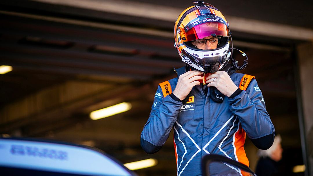 Know the track: Andrew Gilbert ci guida nel tempio del motorsport in ...
