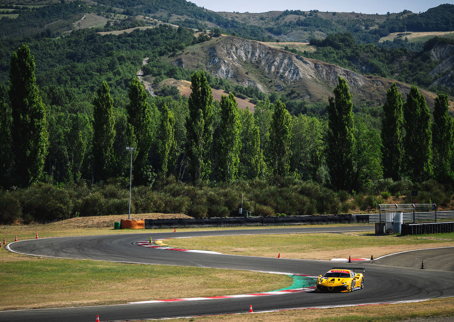 Ferrari Official Driving Courses - Ferrari.com