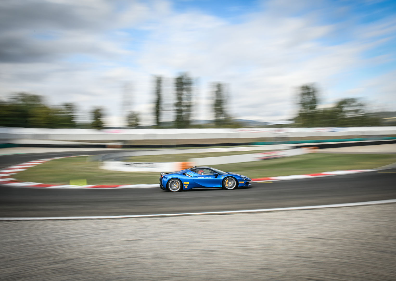 Ferrari Official Driving Courses - Ferrari.com