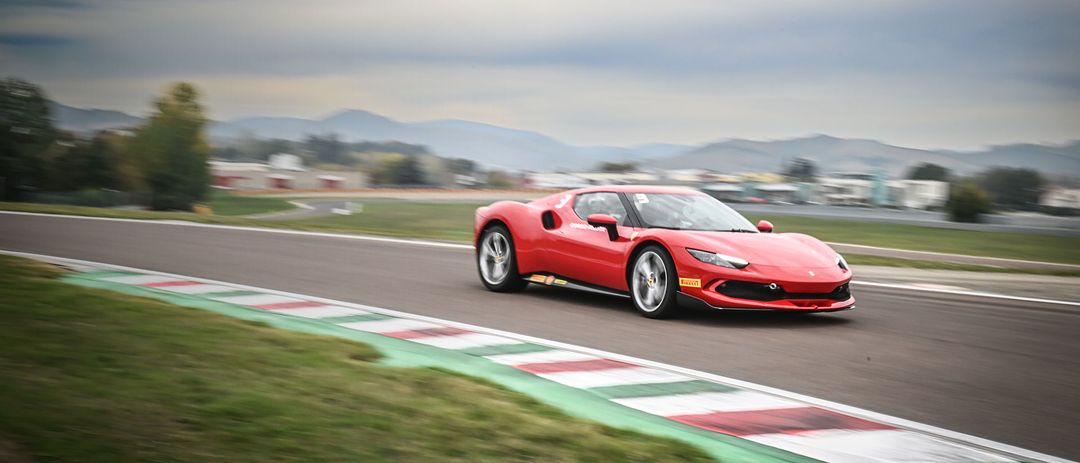 Ferrari Official Driving Courses - Ferrari.com