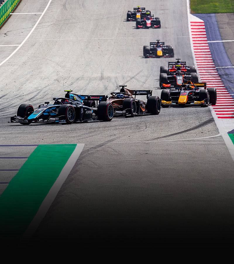 Formula 2 and Formula 3 at Silverstone, one of the temples of motor racing