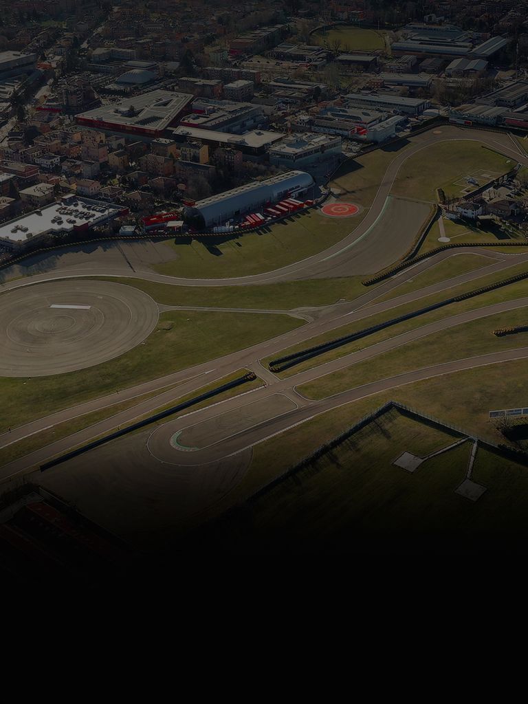 Corso Pilota Sport - Ferrari.com