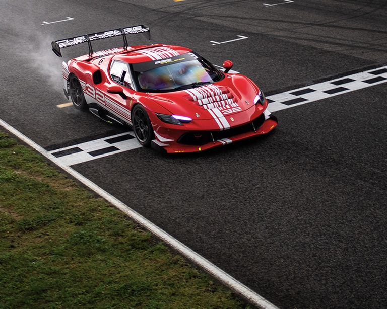 Corso Pilota Race - Ferrari.com