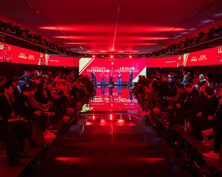 Ferrari Hyperclub - Ready to hit the track | Ferrari.com