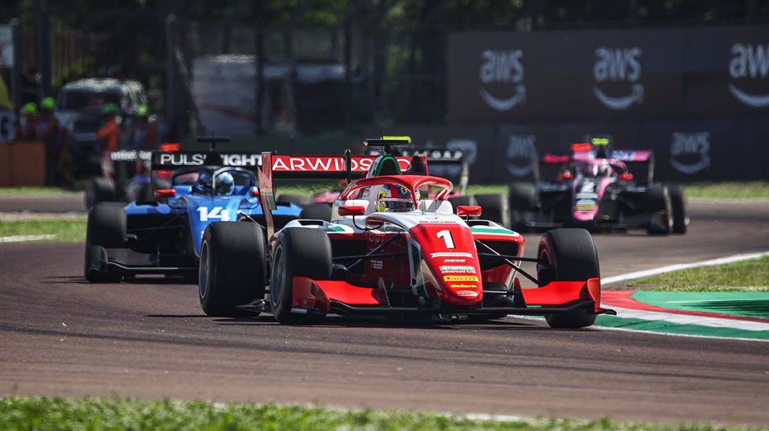 Formula 3 - Dino up to third
