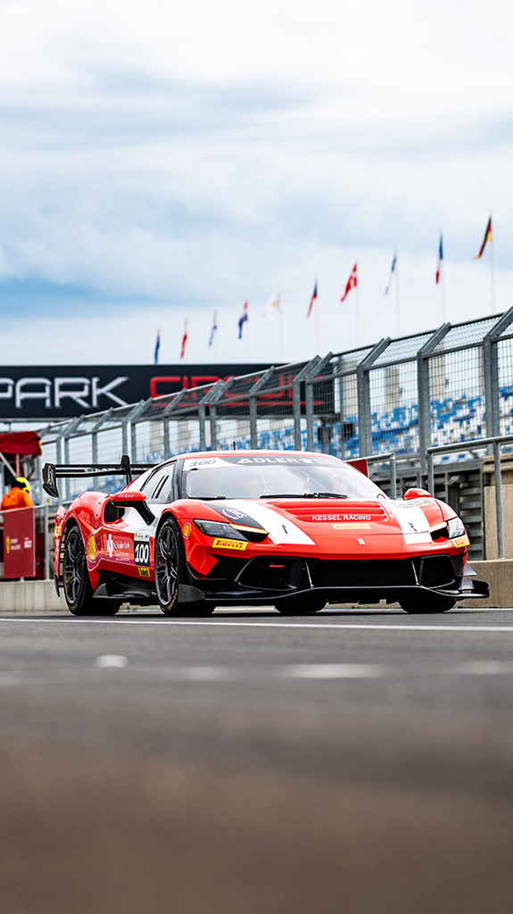 Stephen EARLE, Ferrari Challenge Driver - Ferrari.com