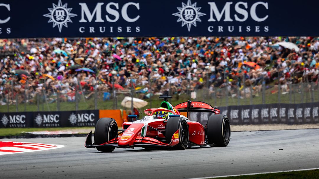 Formula 2 – A weekend to forget for Bearman