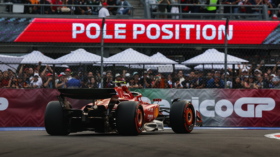 TWO POLE LAPS FROM SMOOTH OPERATOR CARLOS