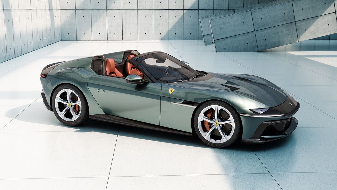 Ferrari 12Cilindri Spider: Ferrari History