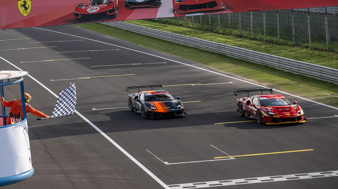 Renmans and Fontana start with a victory at Monza