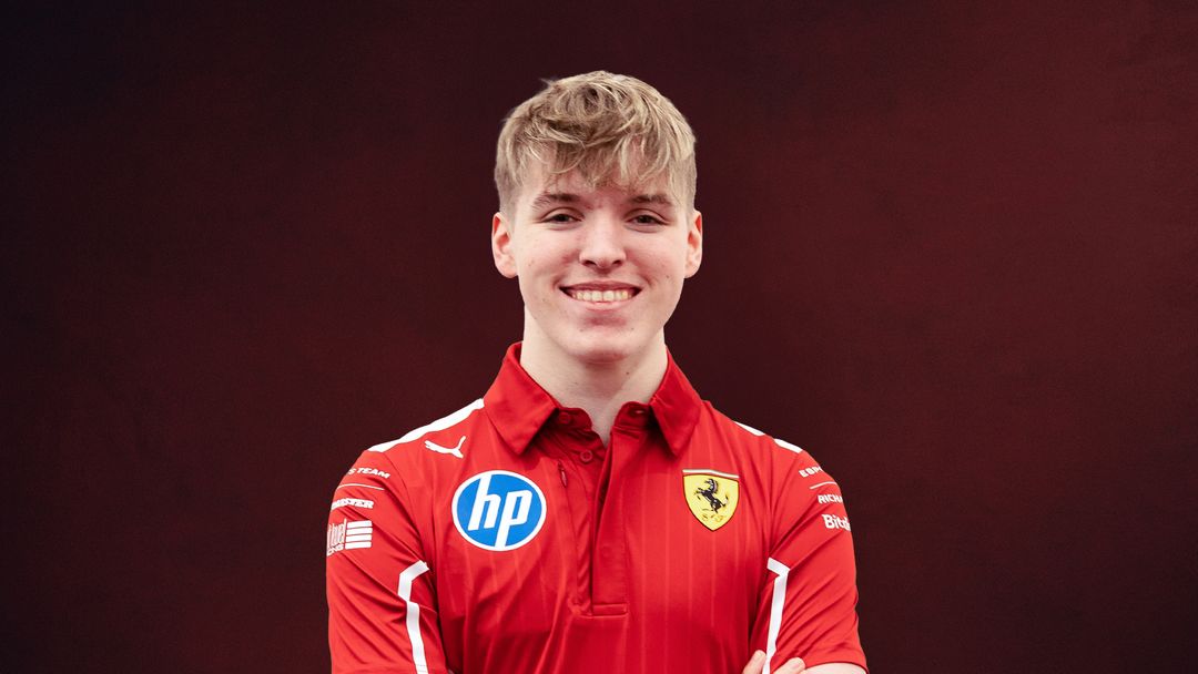 Luke Whitehead | Scuderia Ferrari HP Esports