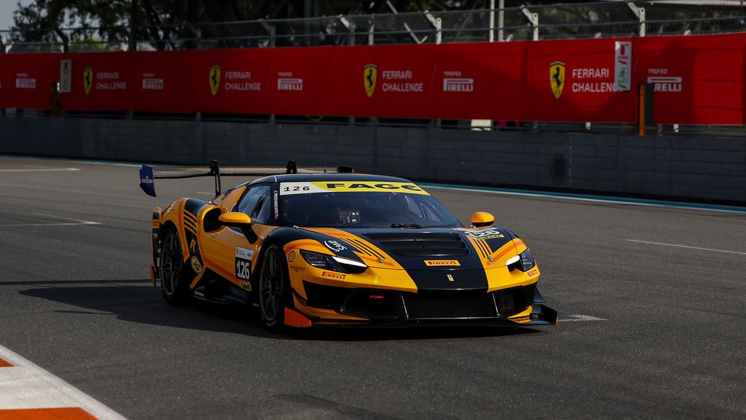 Joel Rose, Ferrari Challenge Driver - Ferrari.com